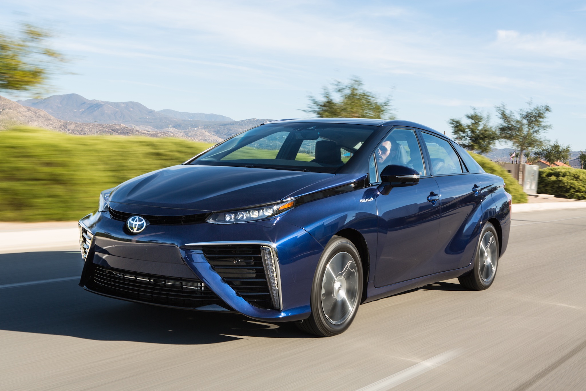 Toyota Miria Enters Production // TechNuovo.com