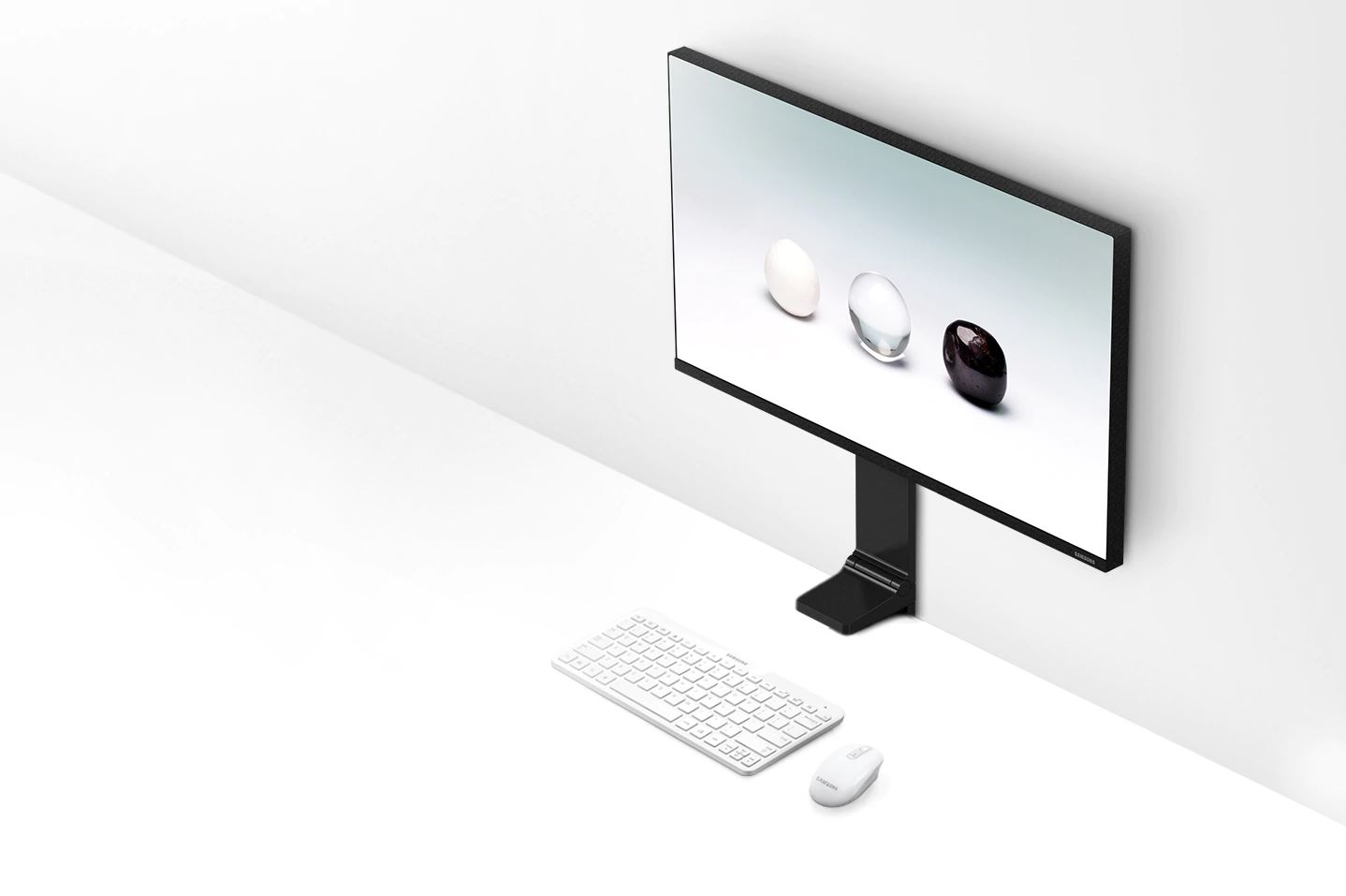 Samsung 32" Space Monitor Review | TechNuovo