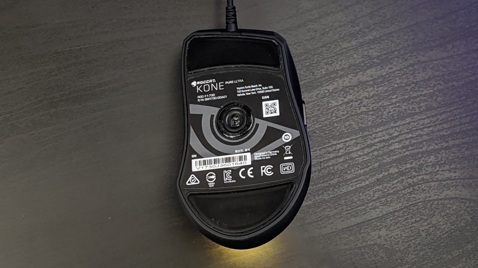 Roccat Kone Pure Ultra Gaming Mouse Review | TechNuovo