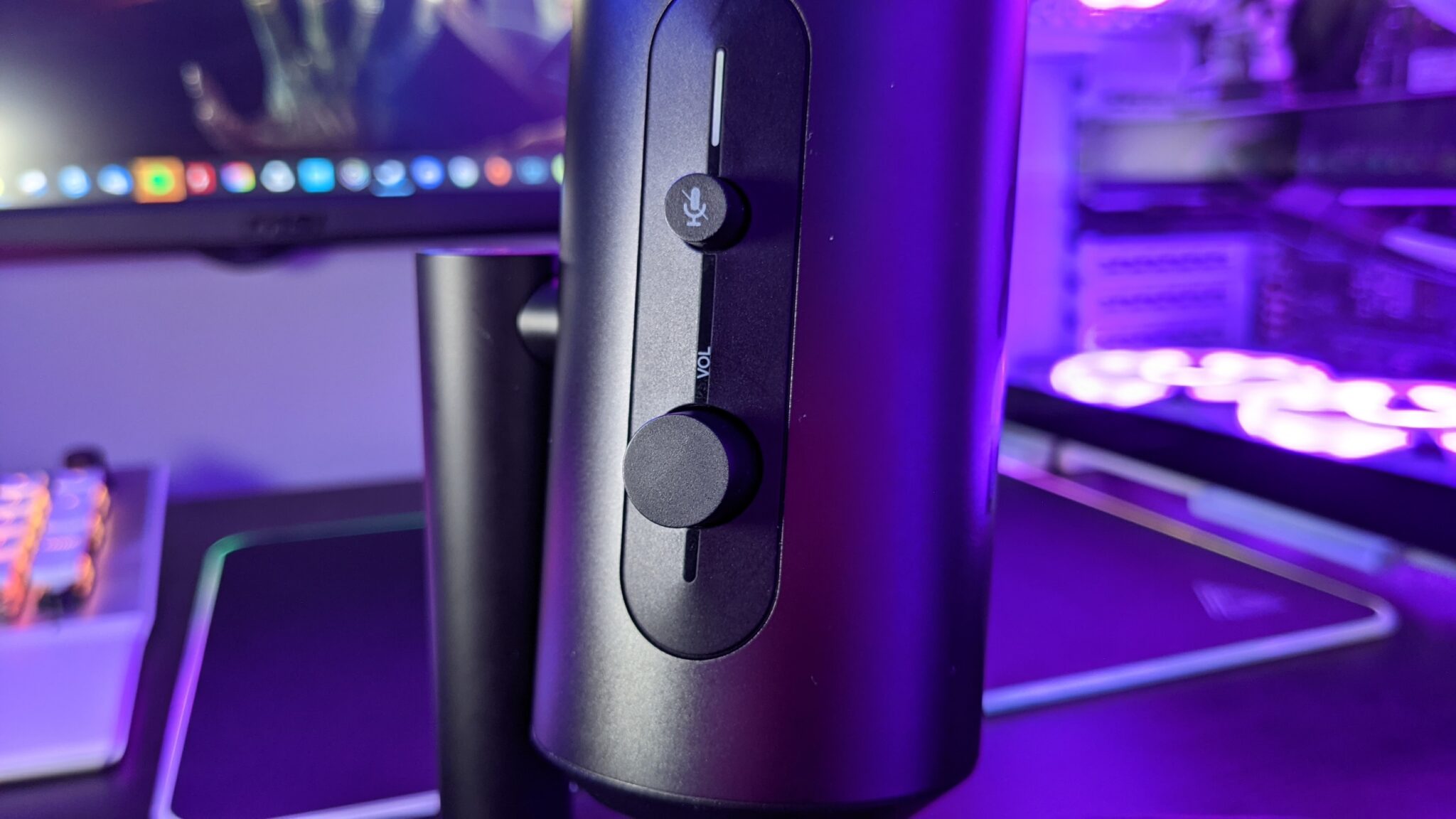 EPOS B20 Gaming Microphone Review | TechNuovo