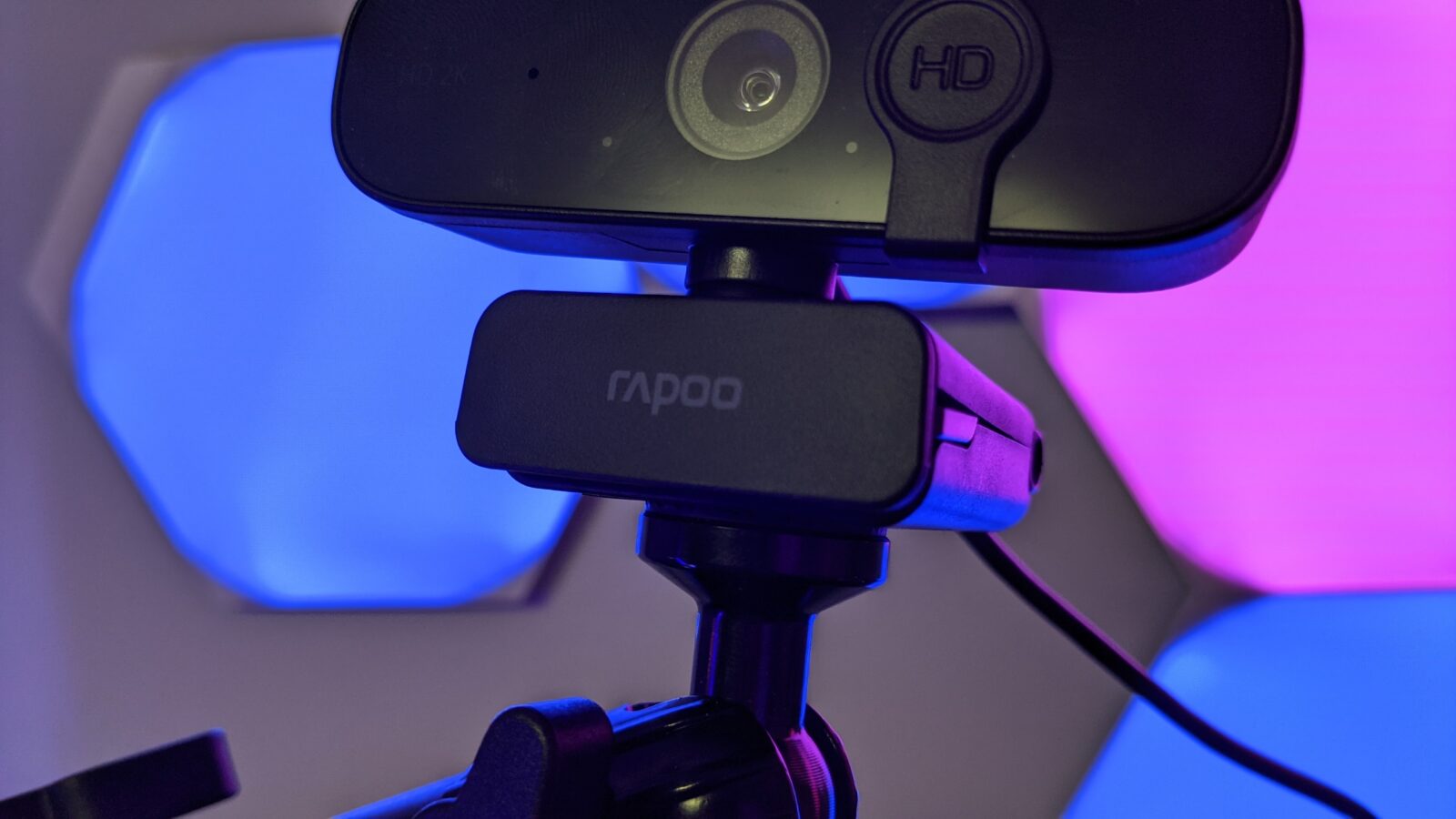 You Don't Need A DSLR Camera To Livestream - Rapoo XW2K Webcam