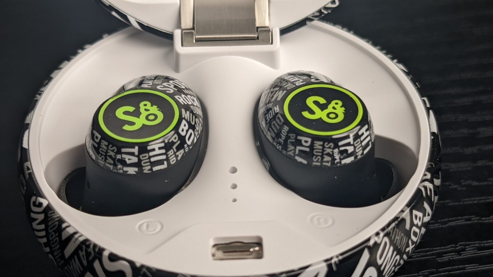 Mifo S Earbuds Review | TechNuovo