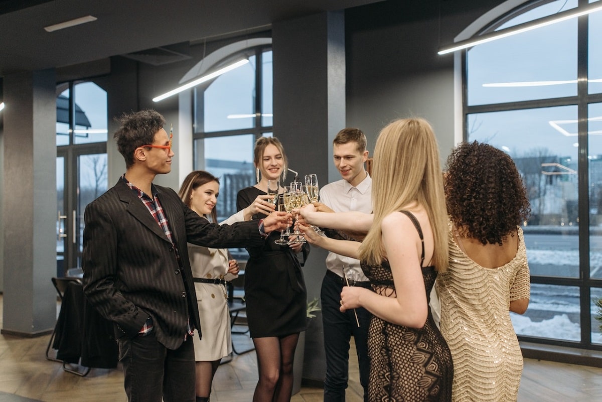 4 Fun Ideas for Employee Birthday Celebrations | TechNuovo
