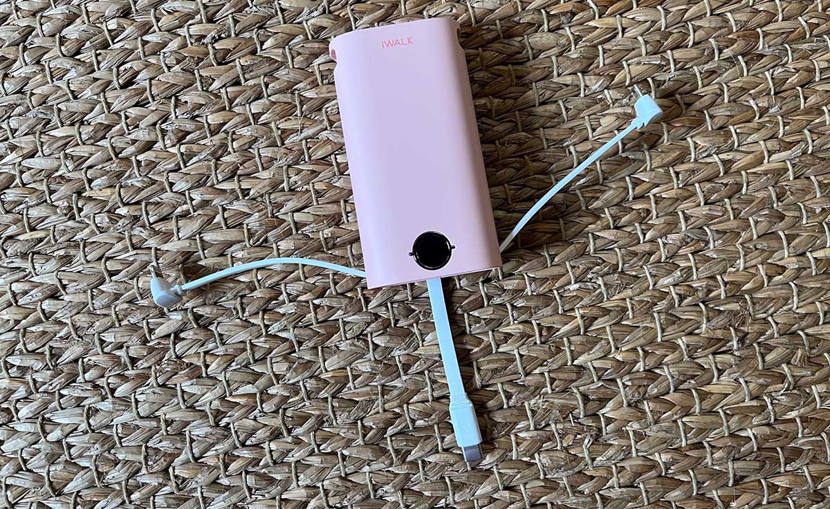 iWALK PowerSquid Powerbank Review | TechNuovo