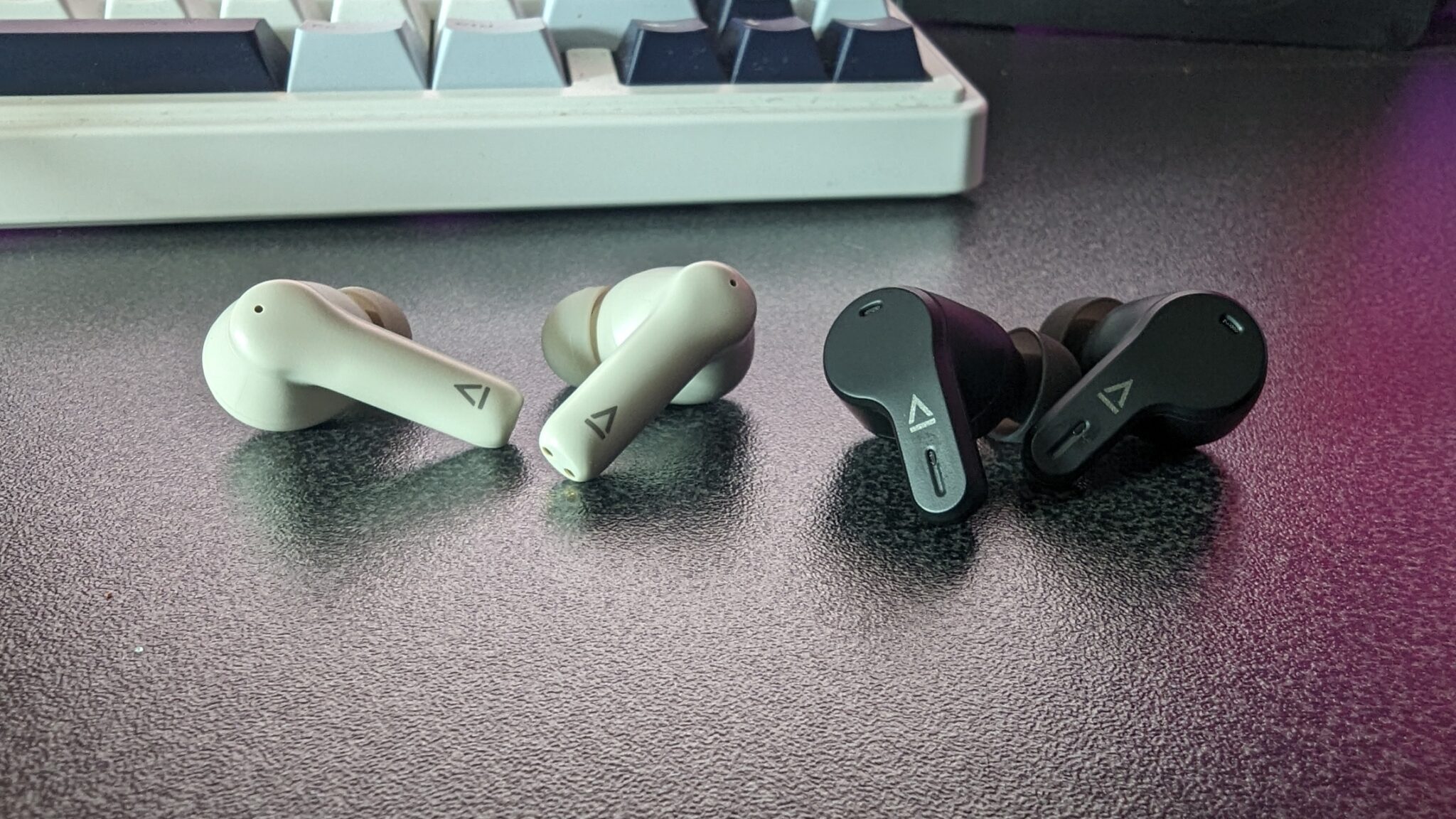Creative Zen Air Plus Vs Zen Air Pro - What you going for?