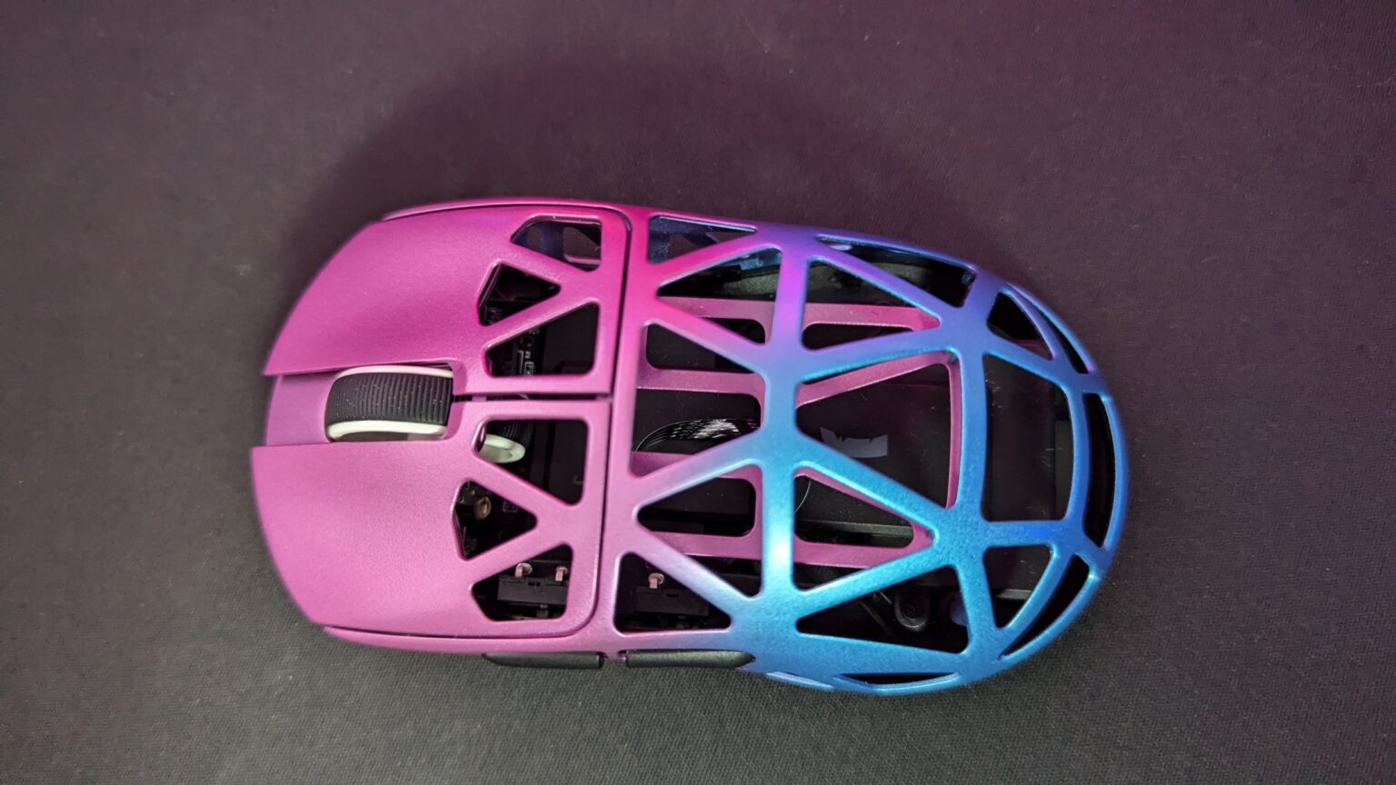 Attack Shark R2 Gaming Mouse Review | TechNuovo