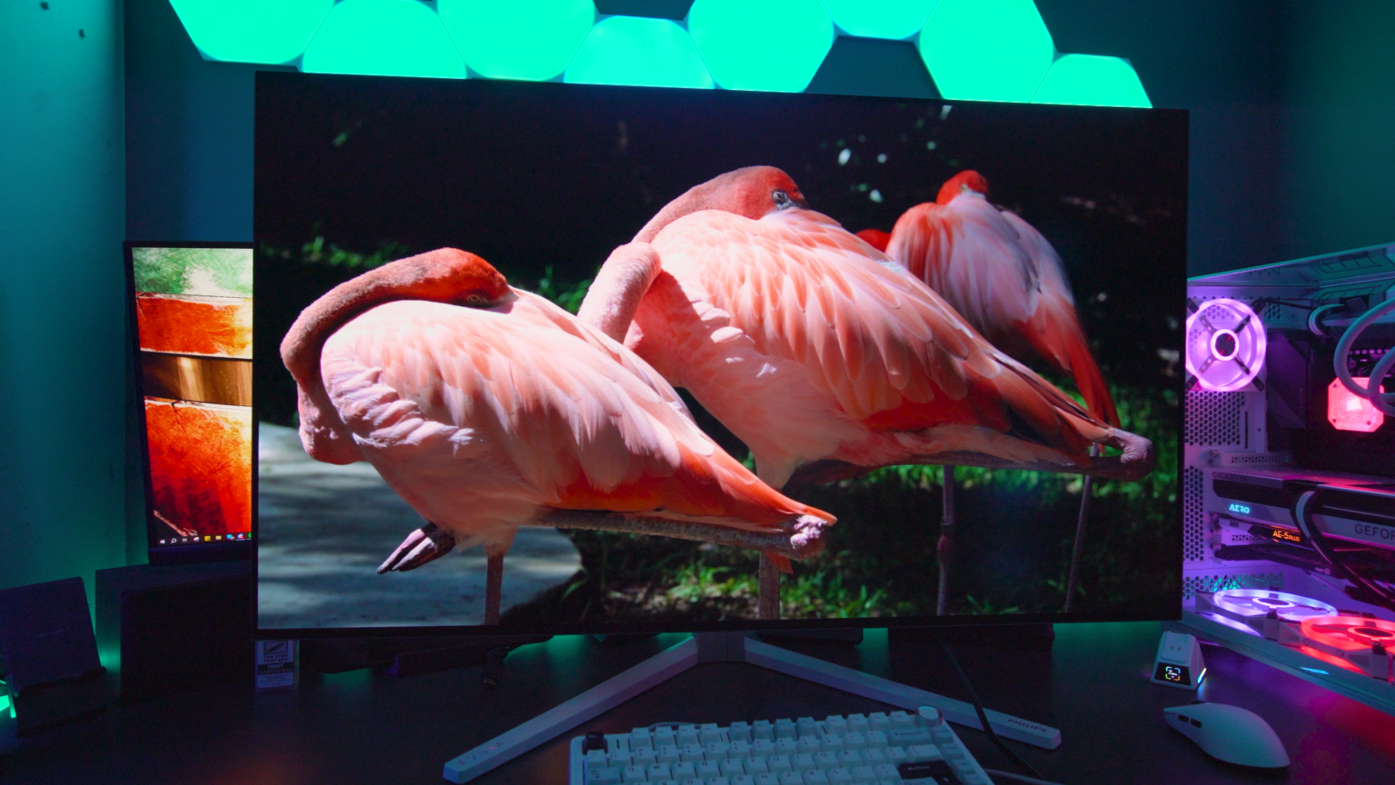 Philips Evnia 42M2N8900 Gaming Monitor Review | TechNuovo