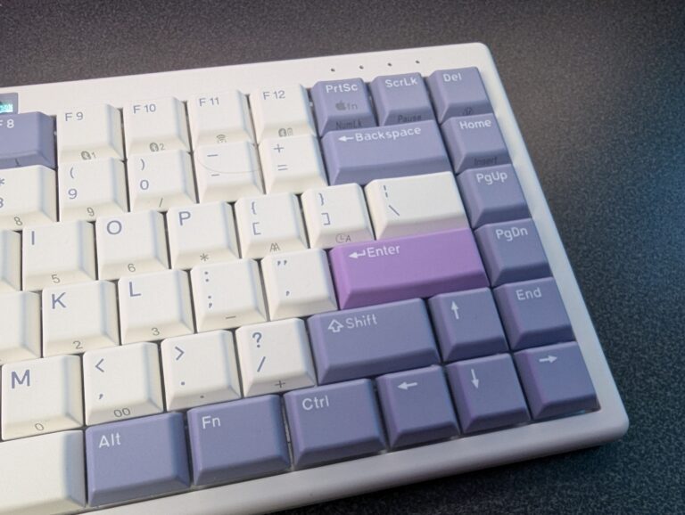 NIZ L84 Low-Profile Mechanical Gaming Keyboard Review | TechNuovo