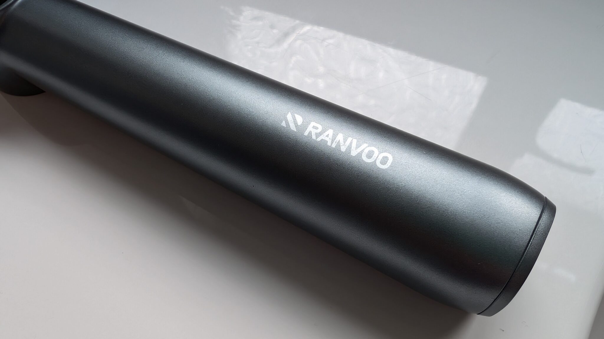 Ranvoo Airjet 2 Electric Toothbrush Review | TechNuovo